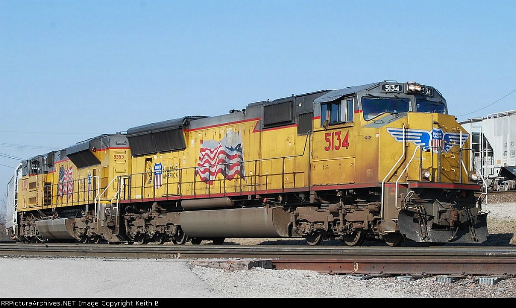 UP 5134 and 8353